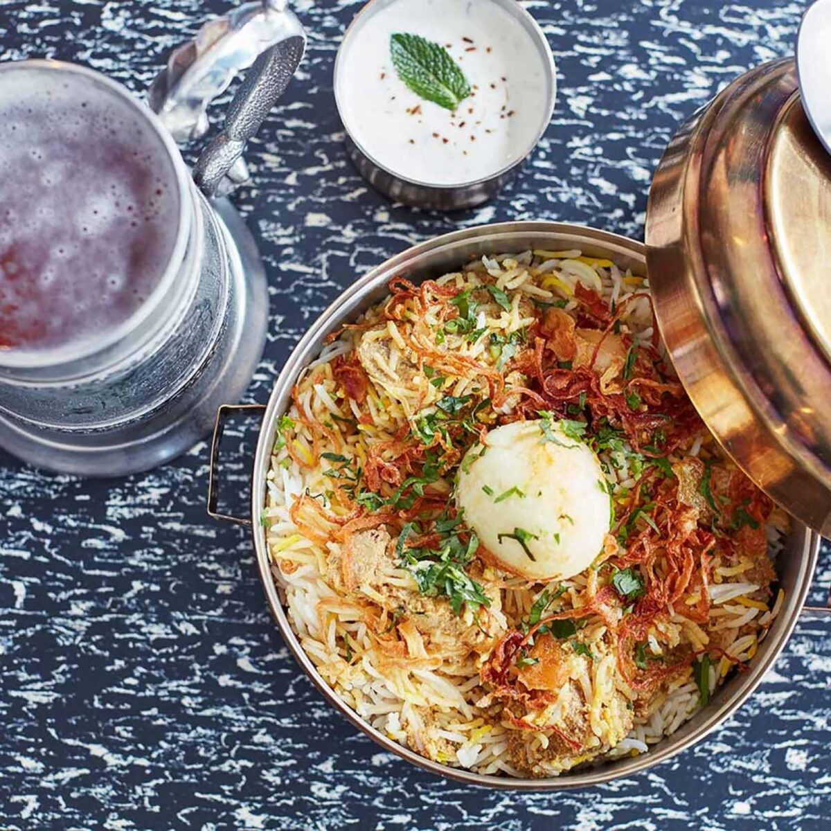 Restaurant Mayfair - The Bombay Bustle Bandwagon